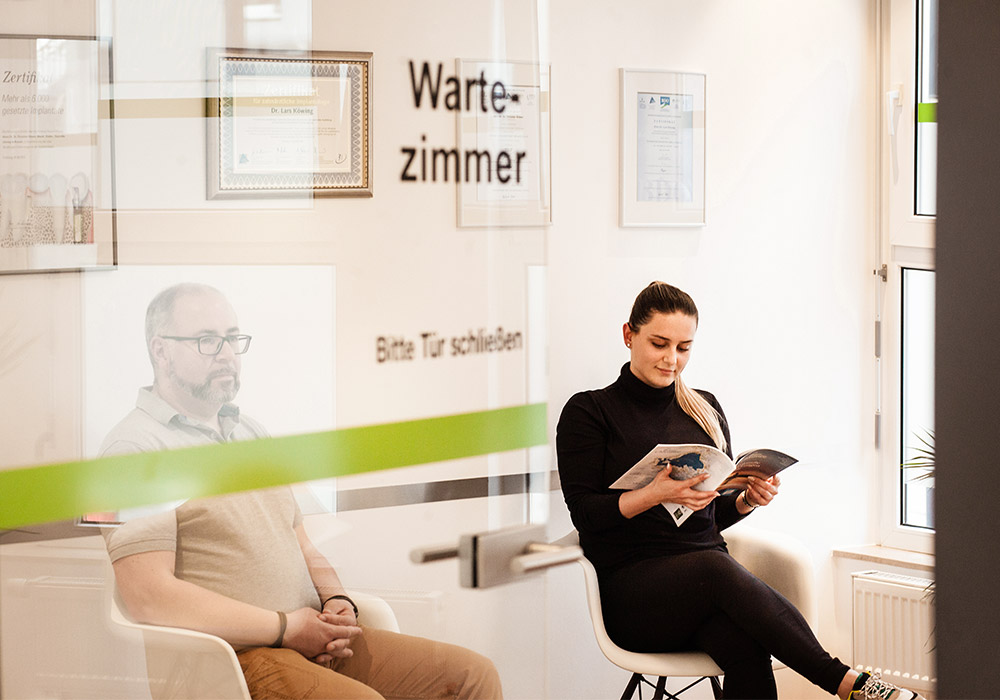 Implantologie - Kieferchirurgie - Oralchirurgie - Praxis an der Allee